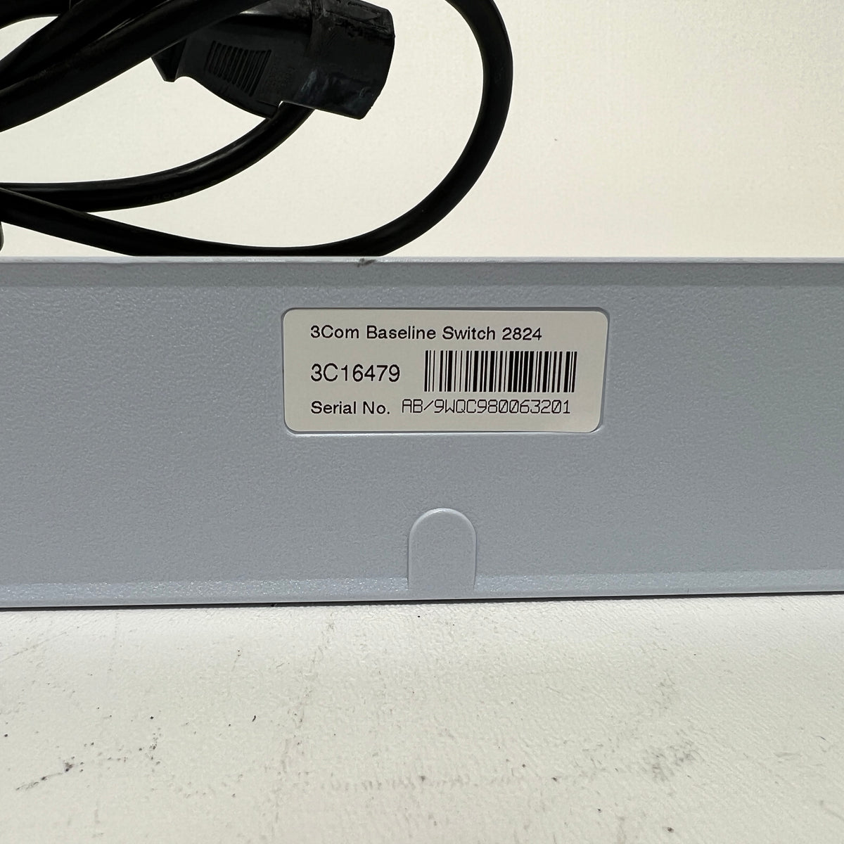 3COM Baseline Switch 2824 3C16479 24-port Unmanaged 10/100/1000 Gigabi ...
