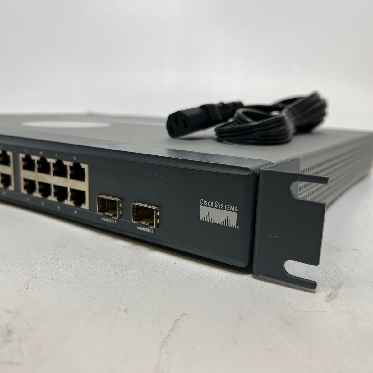 Cisco Linksys Small Business SR2024 24-Port Gigabit Switch – Dynamic ...