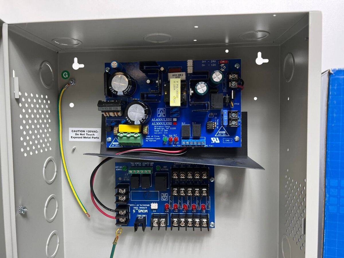 Altronix AL1012ULACM Access Power Controller w/ Power Supply/Charger ...
