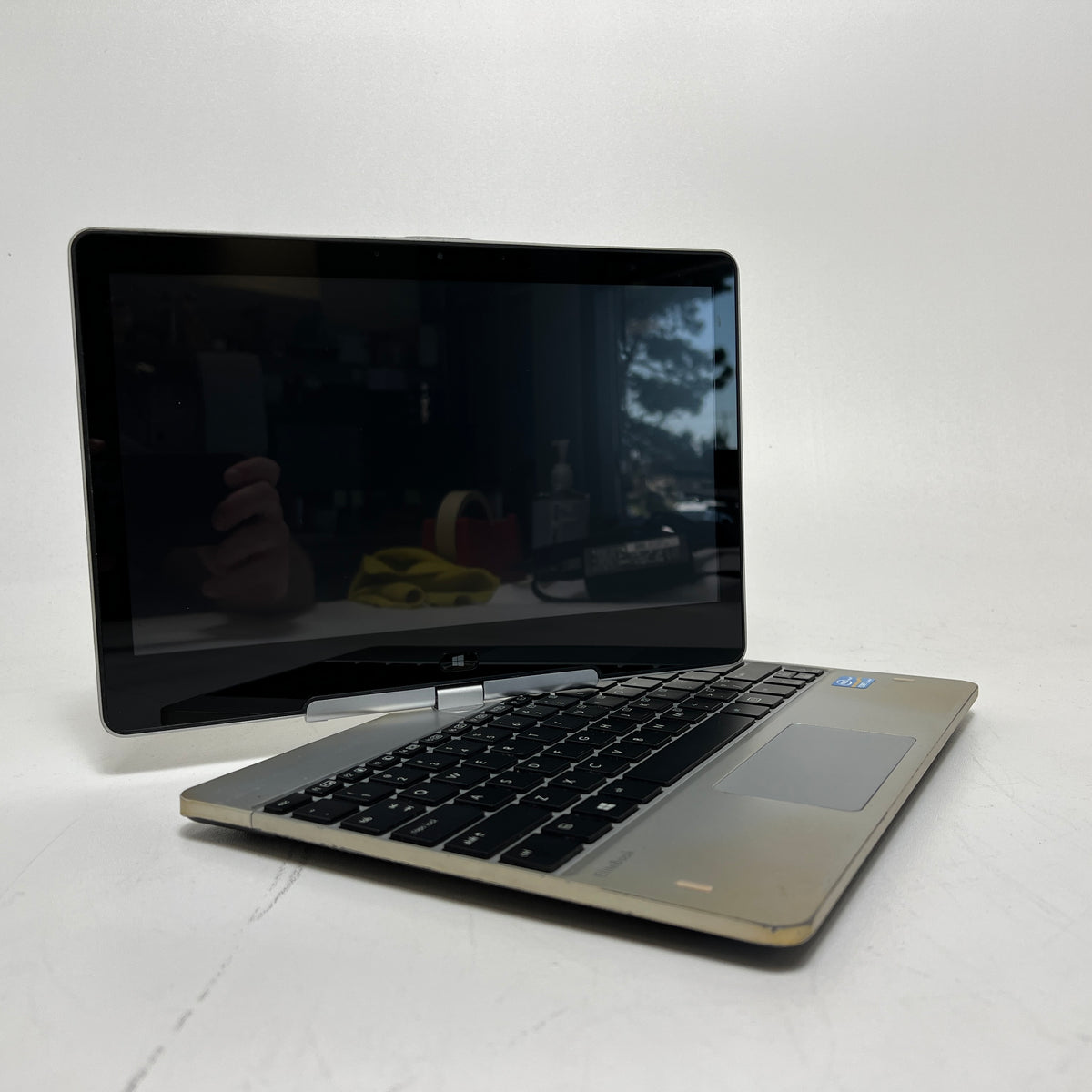 HP Revolve 810 G1 11.6" Touchscreen Laptop i5 4GB 128GB SSD Win 10 BAD ...
